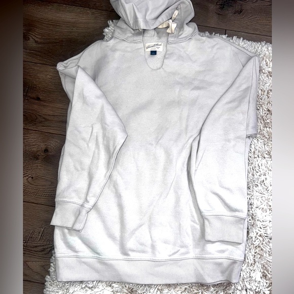 Tops | Cream Colored Hoodie Barely Worn | Poshmark